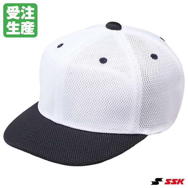 ■用途塁審用■カラーホワイト×Dネイビー■サイズ53〜62cm（1cmピッチ）■庇7cm■素材［本体］ポリエステル100%［庇部］ナイロン100%■原産国日本●受注生産●六方オールメッシュ●前立て裏補強【納期について】●通常納期はメーカー手...