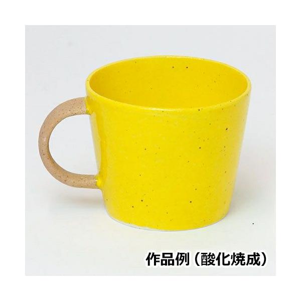 「現代釉薬」は、カラフルな色釉薬で、鮮やかな色が多く、発色も安定しています。 発色の良い黄色系の釉薬です。□適正焼成温度：1,200〜1,230℃□釉薬に3〜5秒つけたときの適正の厚さ：0.8mm□粉末1kgに対して入れる水分の適正量：90...