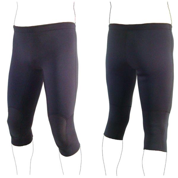 ※サイズの詳細は画像で掲載しております、サイズ表をご参考お願い致します。ワックスレスのサーフボードから、摩擦による膝のダメージを守り、サーフトランクスやワックスによる太ももの擦れを防止できる、ウェットスーツ素材の7分丈のパンツです。ウエスト...