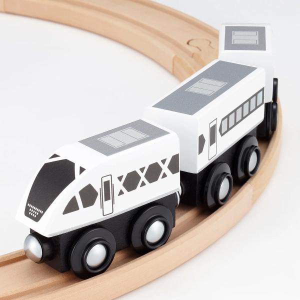 グランパパの木製レールセットで走行可能な日本の鉄道車両です。お子様が握りやすい丸みを帯びた形と木のぬくもり。よく見ると本物そっくりなこだわりが電車好きさんに大好評。日本の電車が大好きな子供たちに人気なだけでなく、大人がデスクに飾ってもインテ...