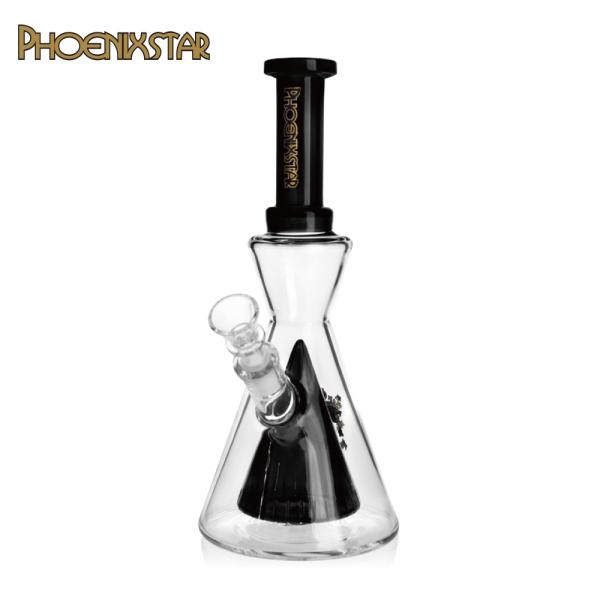 ピラミッド型のパーコレーターがベースに浮くように配置されたPHOENIX STAR(フェニックススター)のハイクオリティボング。三角錐の底辺から360°に煙が抜けてバブルが拡散されながら立ち上がり、濾過および冷却の効果が得られます。口当たり...