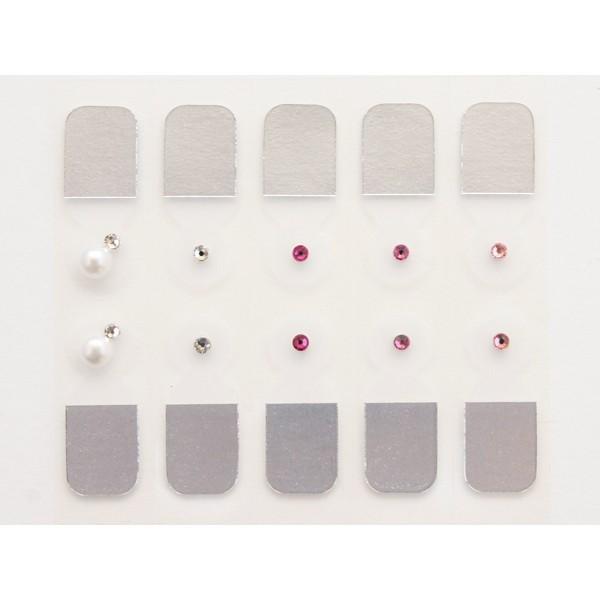 ピンセットを使用せず、テープ接着面に指が触れずに付けられるタブ付きテープです。初めての方でもワン・ツー・スリーで簡単装着できます。商品の素材は、安心・安全、天然のゴムを使用した肌に優しい日本製医療テープ、ツボ粒球はチタン99.9%、スワロフ...