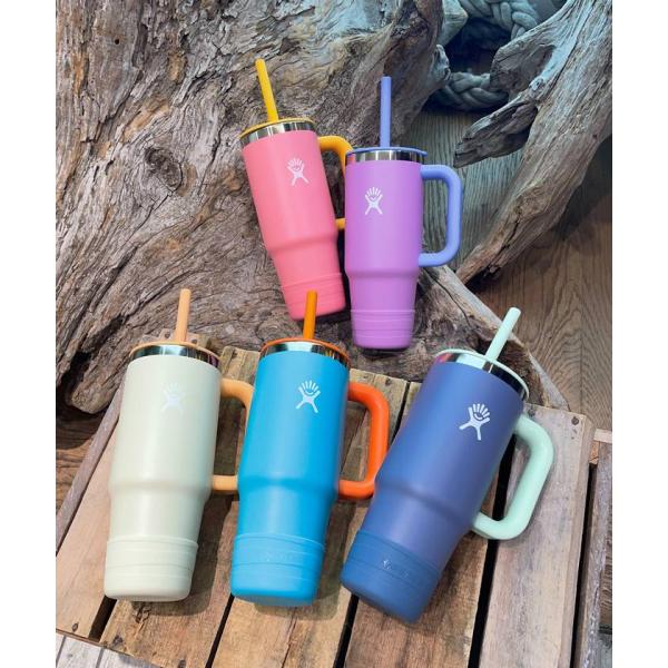 ハンドル付きのタンブラー kIDS hydroflask 24oz 709ml  ハイドロフラスク トラベルタンブラー ウィズ ストローHydroFlask ドリンクタンブラー レジャー 保温 保冷 魔法瓶 トラベル ヨガ 旅行 野外 アウ...