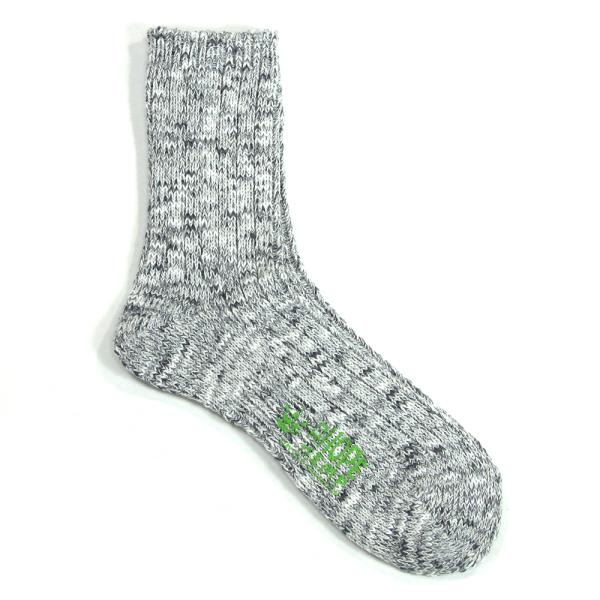 【発売日：2024年04月01日】A HOPE HEMP定番の人気ソックス、SHSX-007シリーズよりやや薄手のネップ入り３x１リブ編みのソックスです。ぜひこちらもお試しくださいサイズ詳細WOMEN'S：23cm〜25cm 丈15cmME...