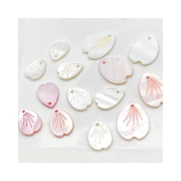 ■商品情報サイズ：縦×横×厚みＡ 【12×9×1.5mm程度】Ｂ・Ｃ 【14×10×1.5mm程度】Ｄ・Ｅ 【18×13×1.5mm程度】素材：貝数量：4個※天然素材ですので色・サイズの違い、茶色になっている部分が混ざる場合がございますが元...