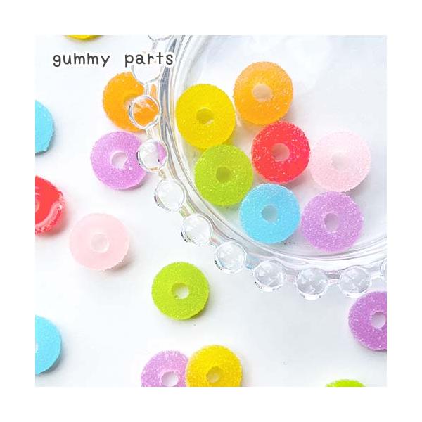 ■商品説明サイズ直径×厚み：約15×5mm程度素材：プラスチック数量：42個（7色各6個ずつ）※プラスチック素材のデコパーツです。本物のお菓子ではございません。◆バリ、傷、汚れなどがある状態の商品が含まれる場合がございます。予めご了承くださ...