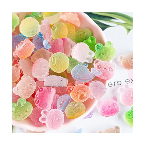 ■商品説明サイズ縦×横：約12~16mm厚み：7~8mm素材：プラスチック数量：35個◆本物のグミみたいだけど、硬い素材だよ♪◆海外生産の為、多少の柄ずれ、キズ、汚れがある場合がございます。