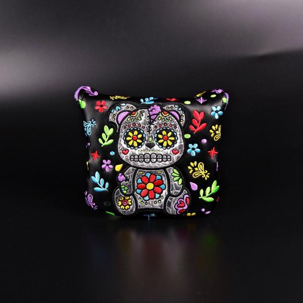 商品について検品につきましては、納入後すべて検品しております。all made in USA実物と写真では光加減等により若干異なる恐れがあります。SHOWHANDGOLF・・・3人のアメリカ人が2021年に始めたゴルフカバー専門メーカーです...