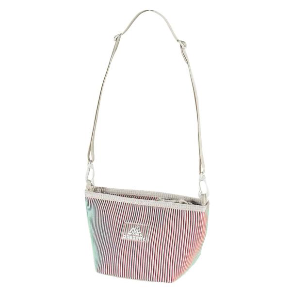 小さな小さなショルダーバッグですが、マチを大きく取ることで収納力は見た目以上で充分です。このマチはバッグに収納力を与えるだけではなく、特徴的なバッグのデザインをつくり出しています。※角度や照明等により見え方が変わる生地を使用しております。商...