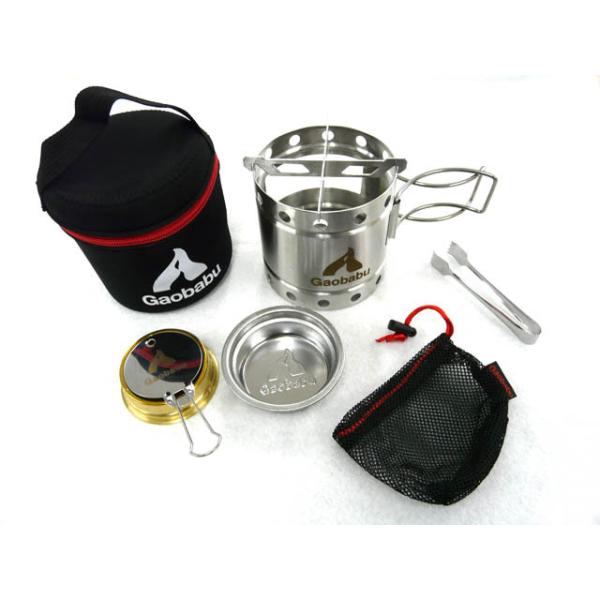 Gaobabuキャリボ風防＋固形燃料用のトレー＋火力調整・消火フタ＋ミニトングのセットです。100円均一ショップやホームセンターで手軽に入手出来る固形燃料が使用できる組み合わせで火力調整・消火フタを使うと固形燃料の火力や燃焼時間を調整出来ま...