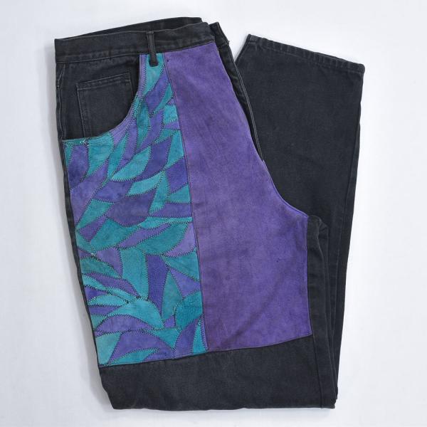 【実寸】・ウエスト 約 99cm・股上 約 35cm・ヒップ幅 約 66cm・股下 約 84cm・わたり幅 約 39.5cm・すそ幅 約 20cm・総丈 約 116cm【表記サイズ】・size 40デニムの縮みがある為W39インチ相当※2....