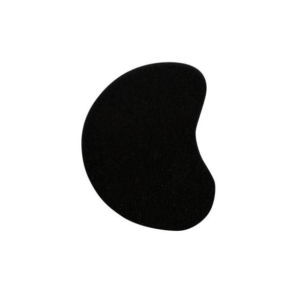 常に回転しているスクーターの駆動系は熱を発しています。オーバーヒートしないためにキレイな空気を循環させ適切な温度で走行するつと部品の性能が向上します。特にゴム製品であるドライブベルトは熱に弱いことから、目詰まり起こしたクランクケースエアフィ...