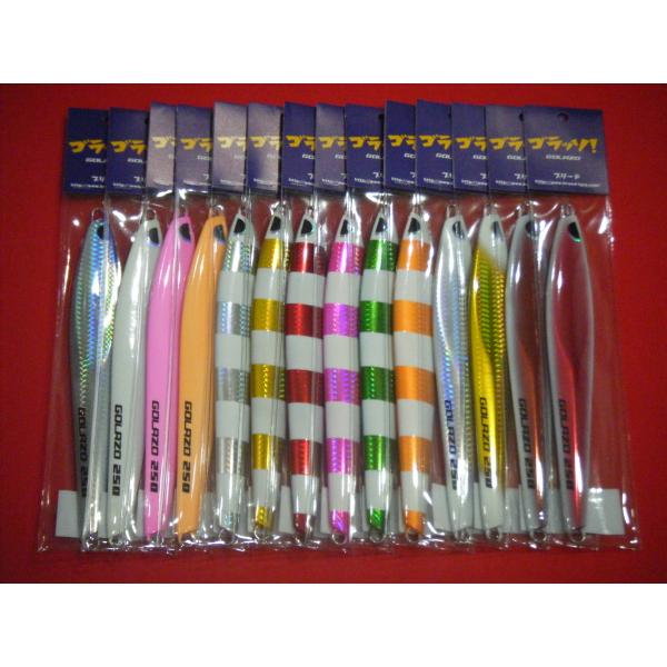 250g以上はアラジギングをメインとしたカラーラインナップとなっています。(もちろんビンチョウ、キハダにも有効)オッターテイルから引き継いだ重心設定は、移動距離を抑えつつ、＋αの動作を容易にする。ロングジャーク後の喰わせの間は、オッターテイ...