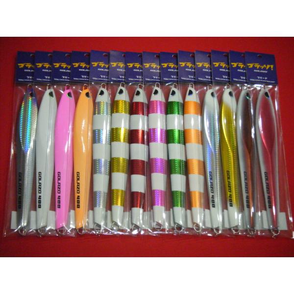 250g以上はアラジギングをメインとしたカラーラインナップとなっています。(もちろんビンチョウ、キハダにも有効)オッターテイルから引き継いだ重心設定は、移動距離を抑えつつ、＋αの動作を容易にする。ロングジャーク後の喰わせの間は、オッターテイ...