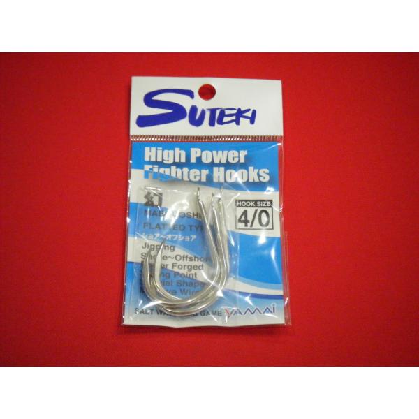 幅広いゲームフィッシングに対応した、強力なパワーを持つ叩きタイプフック仕様。フッキングレスポンスの向上と、更なるホールドパワーを確保。これまでのジギングフックに改良を重ね、導かれた最強のフックが完成。高耐食メッキ処理済。
