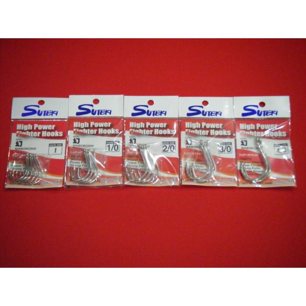 幅広いゲームフィッシングに対応した、強力なパワーを持つカン付フック仕様。フッキングレスポンスの向上と、更なるホールドパワーを確保。これまでのジギングフックに改良を重ね、導かれた最強のフックが完成。高耐食メッキ処理済。