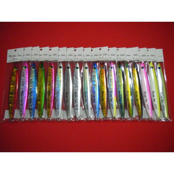 オッターテイル鉛モデル　フラット(F)重心はオッターテイルと同様の、センターよりやや前。ベリー部を薄くする事で広い側面から倒れ込み易くなり、更なる【間】を生み出す。タチウオやサンマ、大型のベイトが期待できる海域でアルミ向きでは無い潮の時に投...