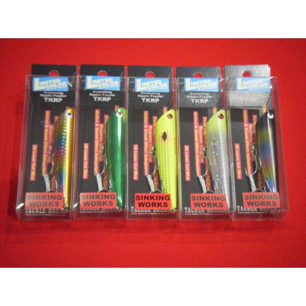 *こちらはTKRP90SW(シンキングワークス)です再販要望の多い人気のリミテッドカラーが再登場！Tuned K-TENの中でも特に小型ベイトパターンで活躍するラインナップ。小粒ながら、ボディサイズに対して大きなフックを搭載した貫通ワイヤー...