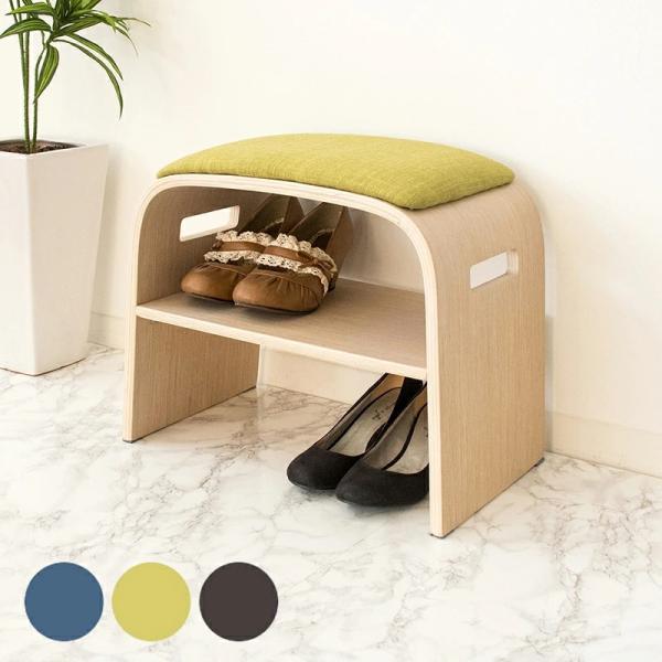 インテリア性の高い天然木突板の曲げ木を使用した玄関チェア スツール。木目の美しい曲げ木と座り心地の良いファブリックの座面、便利な収納棚付きで玄関に一台あるととっても便利です。カラーはブラウン、ブルー、グリーンの3カラーをご用意。ブラウン、ブ...