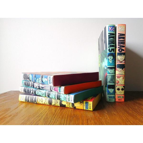 （中古品）AKIRA 全6巻完結セット(KCデラックス)商品写真はサンプル写真となっております。写真の商品が届くわけでは御座いません。用途機能として最低限の付属品はお送りいたしますが取扱説明書、リモコン等含まれていない場合もございます。＊写...