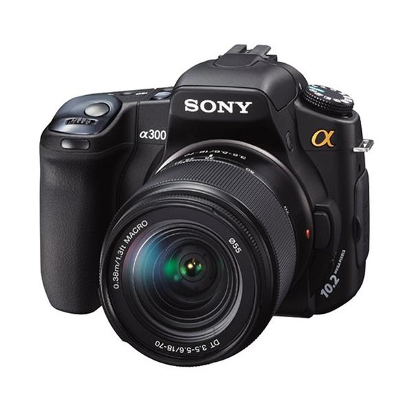 （中古品）SONY デジタル一眼レフカメラ α300 18-70レンズキット ブラック DSLRA300K商品写真はサンプル写真となっております。写真の商品が届くわけでは御座いません。用途機能として最低限の付属品はお送りいたしますが取扱説明...