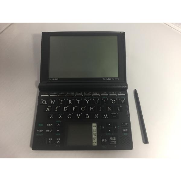 （中古品）シャープ Papyrus 電子辞書 PW-AT770-B ブラック 生活総合モデル 100コンテンツ 4言語(日・英・中・韓)対応手書きパッ商品写真はサンプル写真となっております。写真の商品が届くわけでは御座いません。※通常の中古...