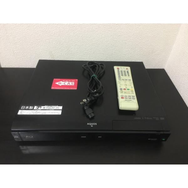 （中古品）シャープ 250GB 2チューナー ブルーレイレコーダー AQUOS BD-HDW22商品写真はサンプル写真となっております。写真の商品が届くわけでは御座いません。用途機能として最低限の付属品はお送りいたしますが取扱説明書、リモコ...