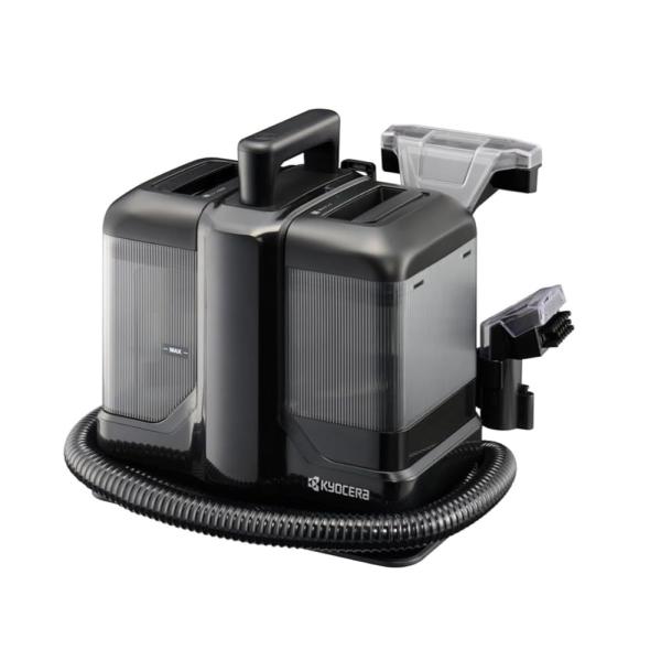 「商品情報」●洗えない布製品を水洗い●シミや汚れをしっかり洗浄●作動音は静か、でも強力吸引●ソファやカーペットの汚れを洗浄できます●ペットの臭い低減にも効果あり●ボディカラーは高級感のある黒色「主な仕様」サイズ:幅31.5×奥行24.5×高...