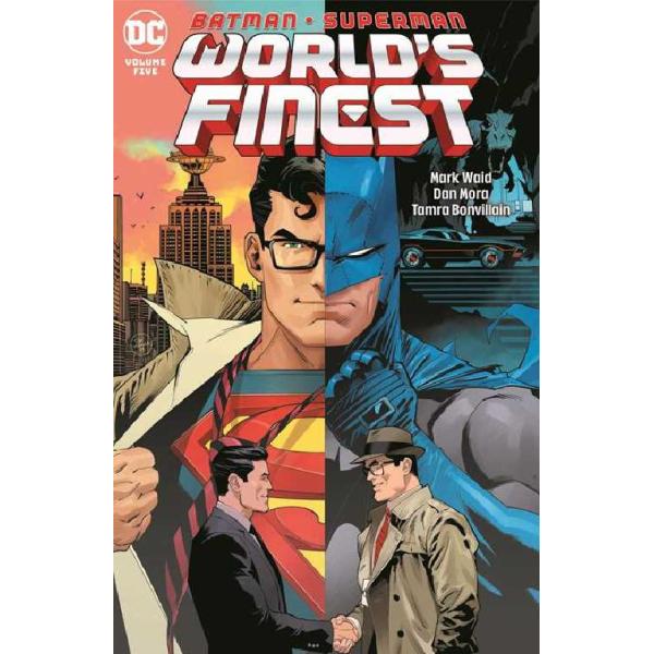 お取り寄せ 【ネコポスでの発送です】アメコミ アメリカン コミック　アメコミ通販 出版社：DC コミック 176ページ  ハードカバー フルカラー サイズ(インチ表示)：6 5/8" x 10 3/16" 注：内容は全て英語です。 9781...