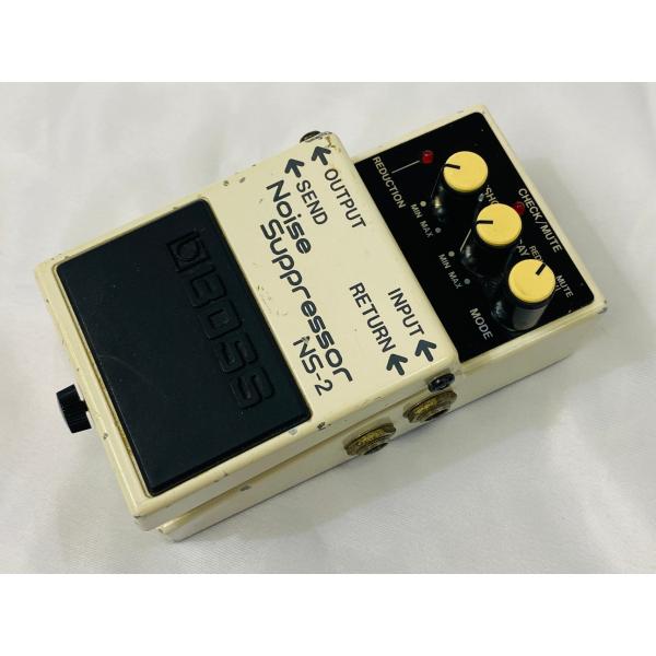 ■BOSS NS-2 Noise Suppressor ボス ノイズサプレッサー■仕様規定入力レベル：-20dBu入力インピーダンス：1MΩ規定出力レベル：-20dBu出力インピーダンス：1kΩ推奨負荷インピーダンス：10kΩ以上バイパス：...