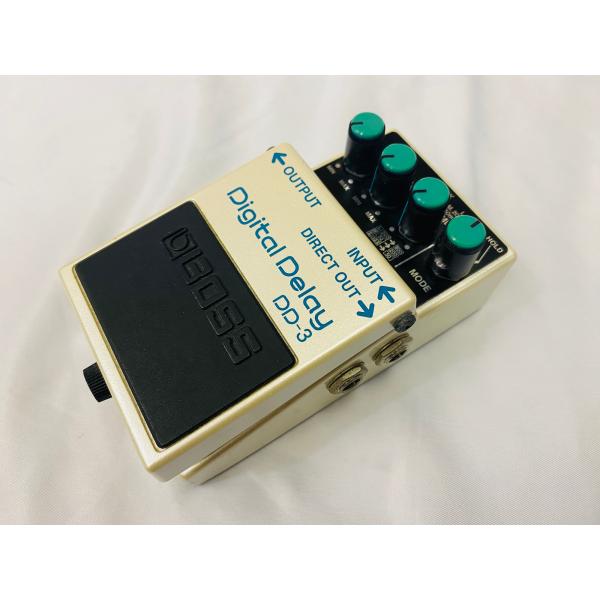 ■BOSS DD-3 Digital Delay 中古 ボス デジタル ディレイ エフェクター■特徴BOSSの定番デジタルディレイ「DD-3 Digital Delay」です。1986年の登場以来、プロから初心者まで幅広く支持され続けるロン...