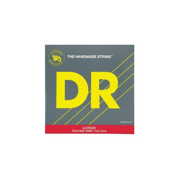 "LO-RIDER"は、ヘックス・コア（六角形の芯材）を使用したラウンドワウンド弦で、深みのあるトーンと、"HI-BEAM"より少し張りのある感触が特徴。高音域と深みのあるサウンドは、スラッピングやタッピングを多用するプレイヤーに適しており...