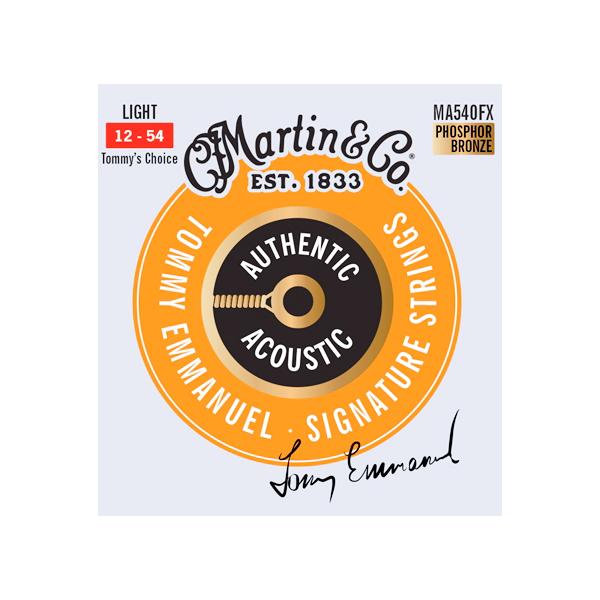 世界トップクラスのギタリストTommy Emmanuel（トミー・エマニュエル）がチョイスしたMartin弦。[92/8 Phosphor Bronze]92/8フォスファーブロンズ アコースティックギター弦。芯線には最高品質の錫メッキ鋼、...