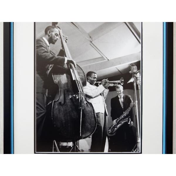 ●Miles Davis/Gerry Mulligan/Percy Heath/New Port Jazzfestival 1955/アートピクチャーの額装品●アートピクチャーサイズ（約31cmx23cm）●額/木製/ブラック/外枠寸法　4...