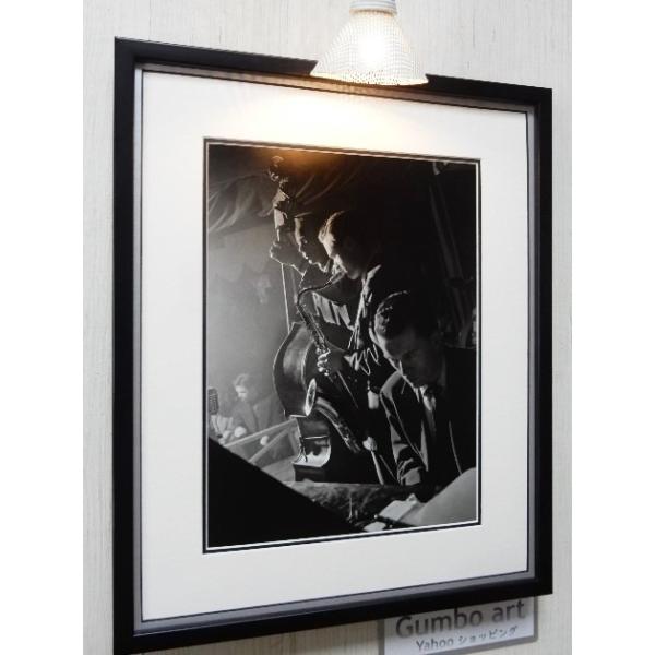●Stan Getz/New York 1949/アートピクチャーの額装品●アートピクチャーサイズ（約31mmx23cm）●額/木製/ブラック/アクリル仕様　外枠寸法　44cｍｘ37cｍ●2mmアクリル板で軽量、安全、長期保存が可能です●ご...
