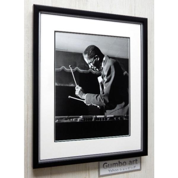 ●ミルト・ジャクソン/MJQ/モダンジャズ・カルテット/1953.NY/アートピクチャーの額装品●アートピクチャーサイズ　約31cmx24cm●ダブルマット仕様●額/木製/ブラック/アクリル仕様　外枠寸法 44cｍｘ37cｍ　専用箱、吊下げ...