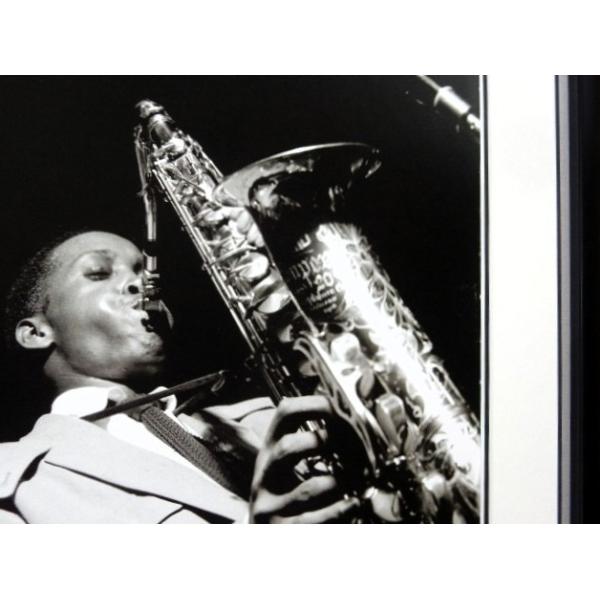 ●ソニー・ステット/NY.1953/アートピクチャーの額装品●アートピクチャーサイズ（約31mmx23cm）●額/木製/ブラック/アクリル仕様　外枠寸法　44cｍｘ37cｍ　専用箱、吊下げ備品付●2mmアクリル板で軽量、安全、長期保存が可能...