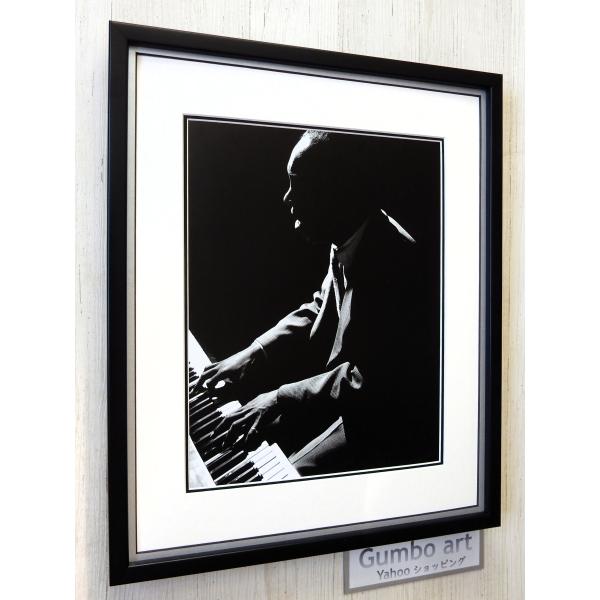 ●Tadd Dameron/1948 NY.アートピクチャーの額装品●アートピクチャーサイズ（約31cmx23cm）●額装仕様.ホワイト＆ブラック/シルバーライン/黒額●額/木製/ブラック/アクリパネル仕様　外枠寸法　44cｍｘ37cｍ　専...