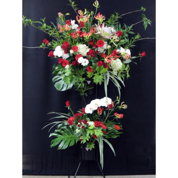 季節のお花で当店の専門スタッフが心を込めておつくりしますこちらはおまかせで、北上市内配達限定のご注文受付となりますのでご了承下さい基本的にお届け希望日3日前までのご注文をお願いしますその他用途、色彩などご希望がある場合はお問合せ下さい※商品...