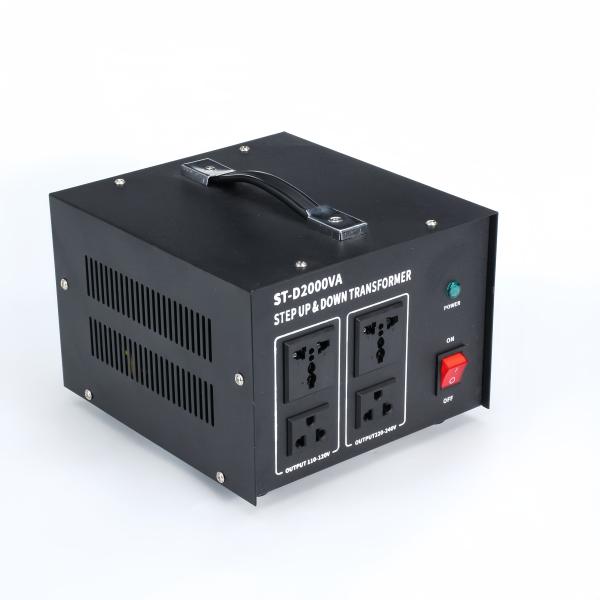 ◆定格入力電圧：AC100V ~ 110V / 220V ~ 240V 自由切換◆周波数:50/60Hz◆定格出力電圧：AC100V ~ 110V / 220V ~ 240V 自由切換◆保護装置：過負荷及び出力短格時にヒューズの溶断◆定格容...