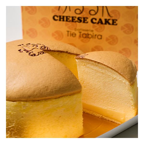 【シュワっと濃厚】「ぷるるんチーズケーキ」5号とろけるチーズプリンとふわふわスフレが楽しめる、二層仕立てのチーズケーキをお届けいたします。冷凍でも変わらない、しっとりなめらかな口どけが自慢です。食感はふわふわ、ぷるるん。至福の一口、チーズケ...