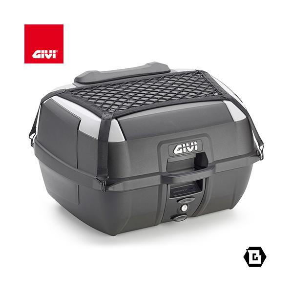 GIVI B45+は、45L容量 MONOLOCKケース （カーゴネット / ベースプレート / バックレスト / インナーマット 付属）です。長方形の形状に、シルバーのインサートがアクセントになるデザイン、ヘルメットを2個収容できるスペー...