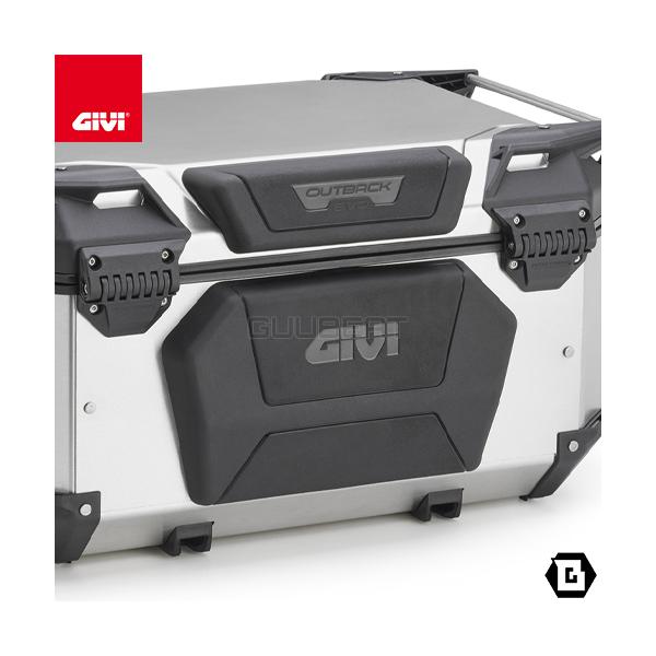 GIVI E240は、OBKE58A / OBKE58B (TREKKER OUTOBACK EVOシリーズ / トレッカー アウトバック エボ シリーズ)に装着できるバックレストです。トップケースのバックレスト設置個所のボルトを取り外して...
