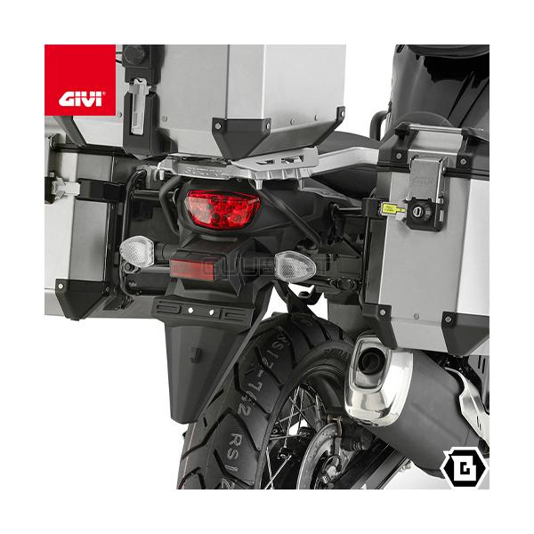 GIVI PL3112CAMは、サイドケース TREKKER OUTBACKシリーズを装着するためのサイドケースホルダーです。直径18mmのスチール合金で構成されており、耐久性のあるホルダーです。【適合車種】SUZUKI Vストローム 65...