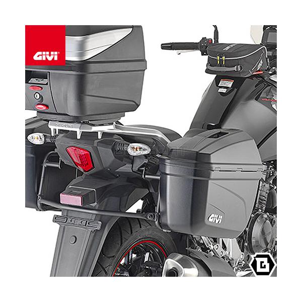 GIVI PL3116は、MONOKEYサイドケースまたはRETRO FITケースを装着するためのサイドケースホルダーです。スチール合金で構成されており、耐久性のあるホルダーです。【適合車種】SUZUKI Vストローム 250 (17-21...
