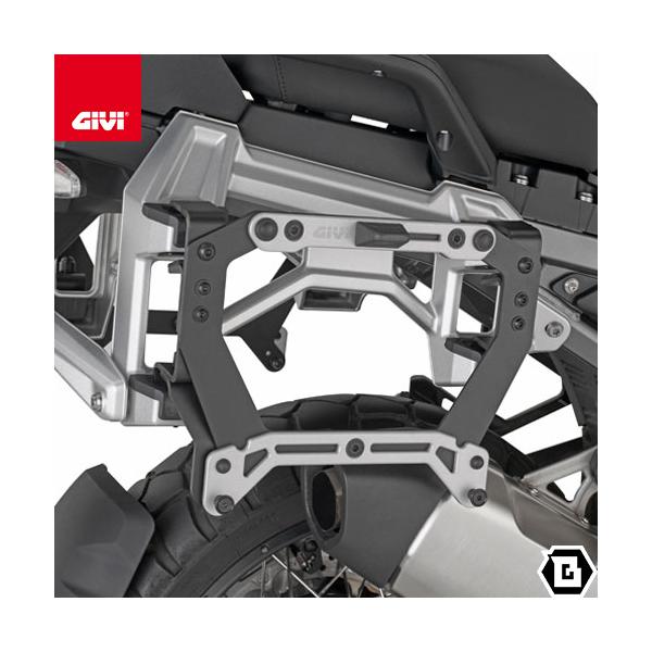 GIVI PL5146は、MONOKEYサイドケースに対応した車種専用サイドケースホルダーです。ツーリングやキャンプツーリングなどで高い積載性を確保できるよう設計されており、安定したケース装着を実現します。車種専用設計により、高いフィッティ...