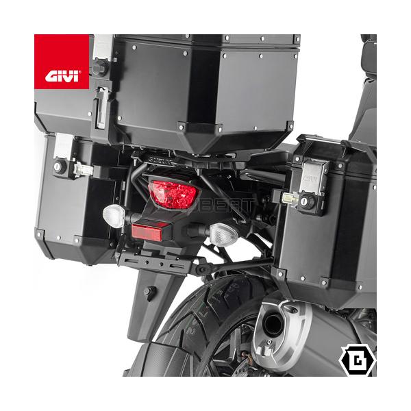 GIVI PLO3118CAMは、TREKKER OUTBACKシリーズ サイドケースを装着するためのMONOKEY CAM-SIDE サイドケースホルダーです。直径18mmの管状スチールのフレームで構成されており、TREKKER OUTB...
