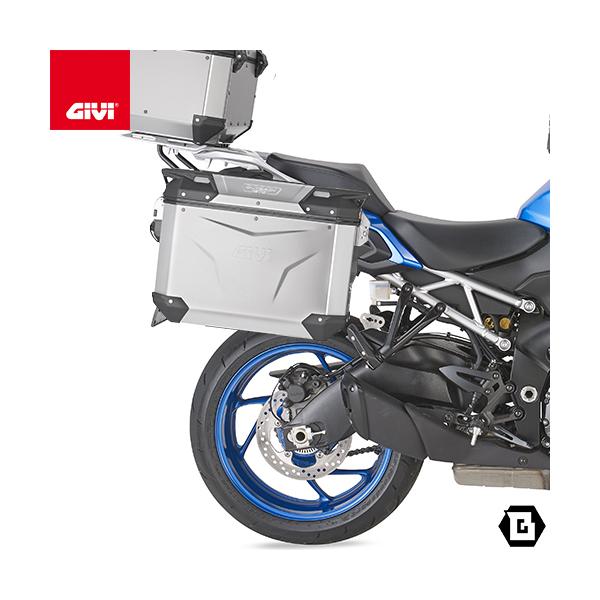 GIVI PLO3128CAMは、TREKKER OUTBACKシリーズ サイドケースを装着するためのMONOKEY CAM-SIDE サイドケースホルダーです。直径18mmの管状スチールのフレームで構成されており、TREKKER OUTB...