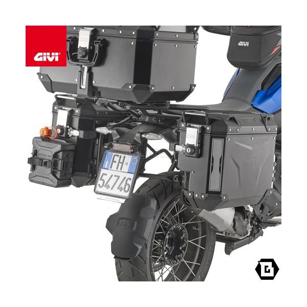 GIVI PLOS5143CAMは、TREKKER OUTBACKシリーズ サイドケースを装着するためのMONOKEY CAM-SIDE サイドケースホルダーです。直径18mmの管状スチールのフレームで構成されており、TREKKER OUT...