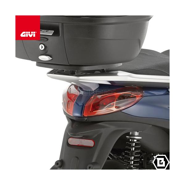 givi SR5612は、MONOLOCK（モノロック）ケースが装着出来るリアラックです。車種専用に設計されており、確実なフィッティングと様々な走行シーンでもブレの無いしっかりとした保持が特徴です。※本商品はベースプレートは付属しません。取...